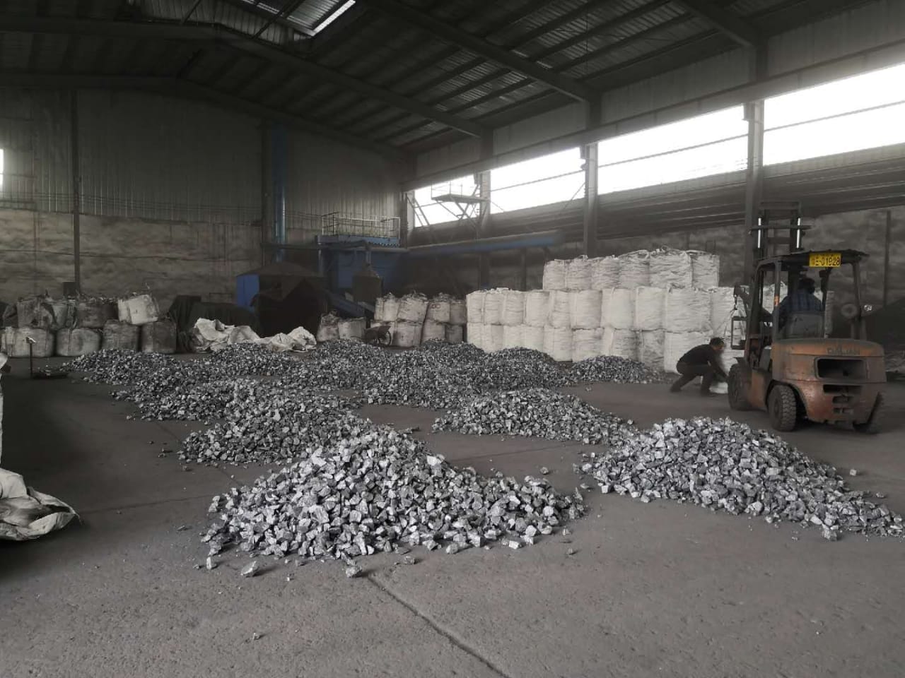 Silicon Wafers Scrap - #SELL22338